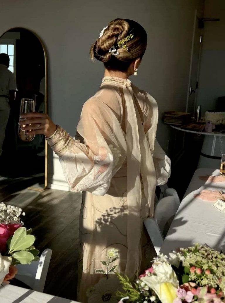 Step into the glamour with Zoe’s Glam – Professional and Timeless